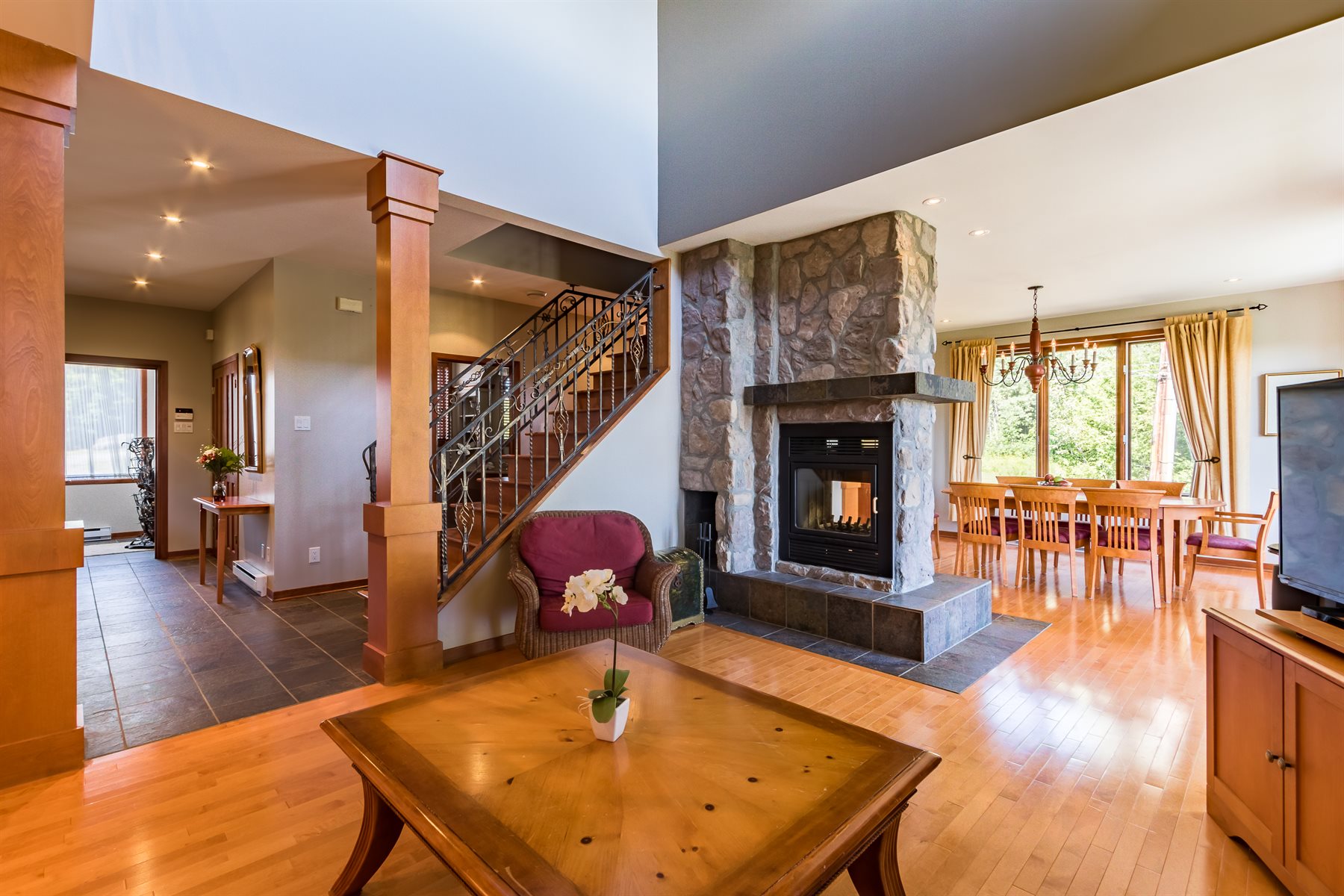 Hôtel & Spa Mont Gabriel - La Beauté du Québec