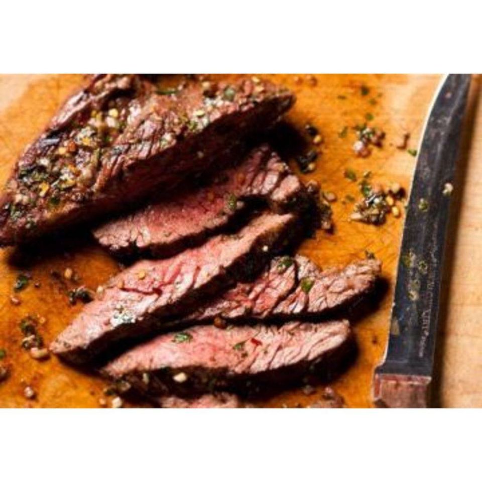 Bavette de bœuf AAA marinée au dijon, bière & fines herbes - La Beauté ...